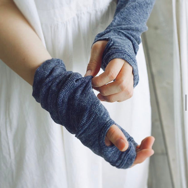 TENI LINEN ARM COVERS SHORT – Cavaletti Gallery